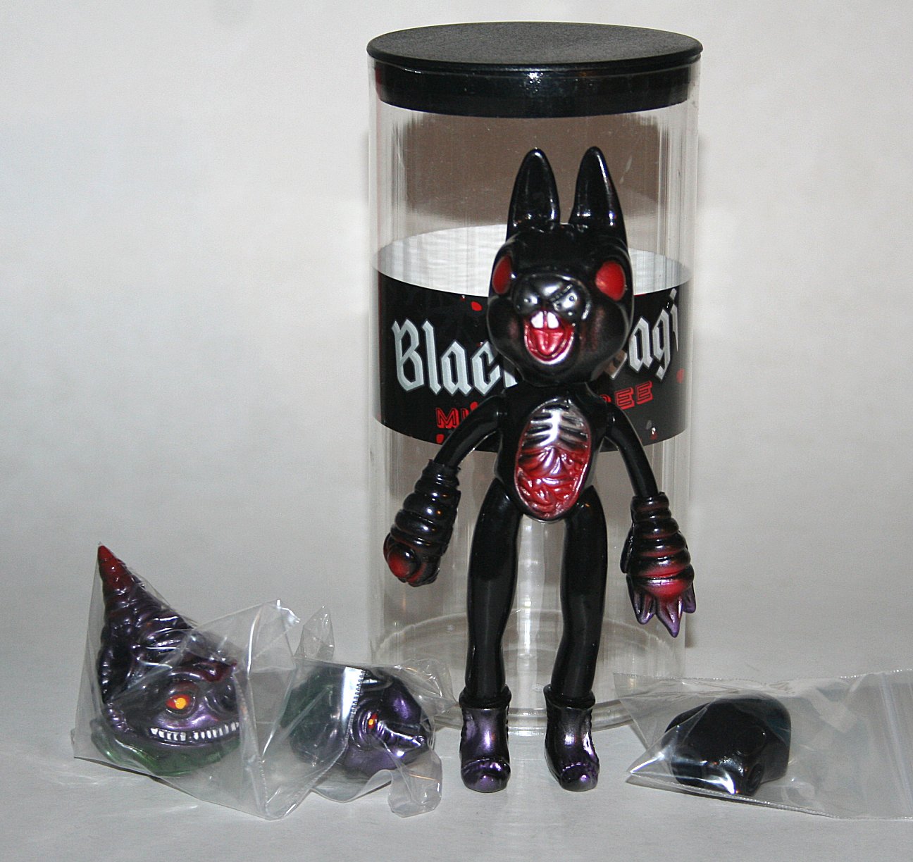 Paul Kaiju Black Usagi Mr Ree