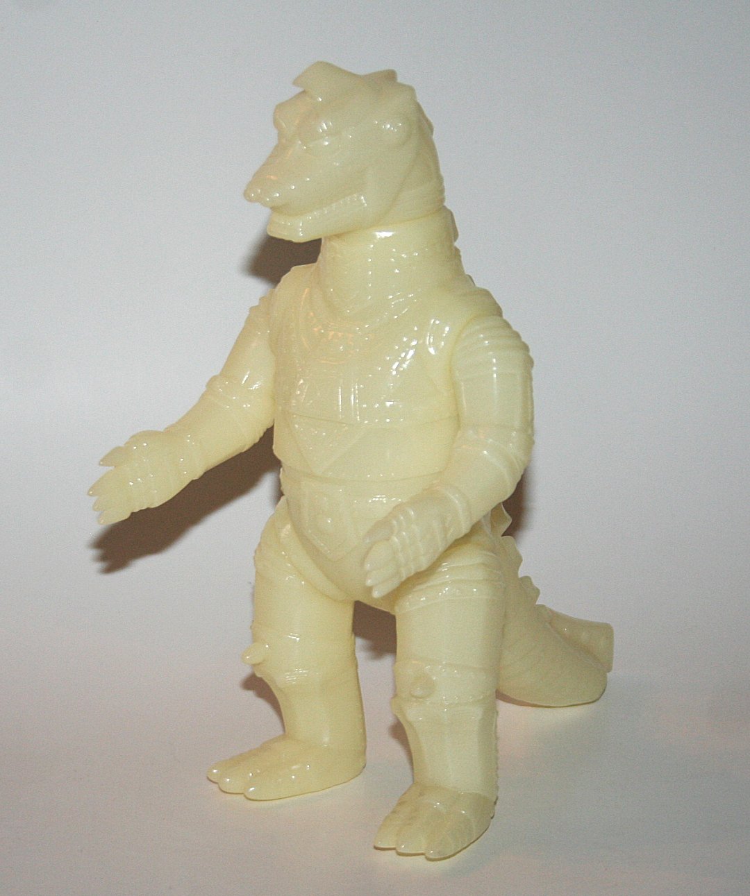 M1 x Bullmark Unpainted GID Mechagodzilla
