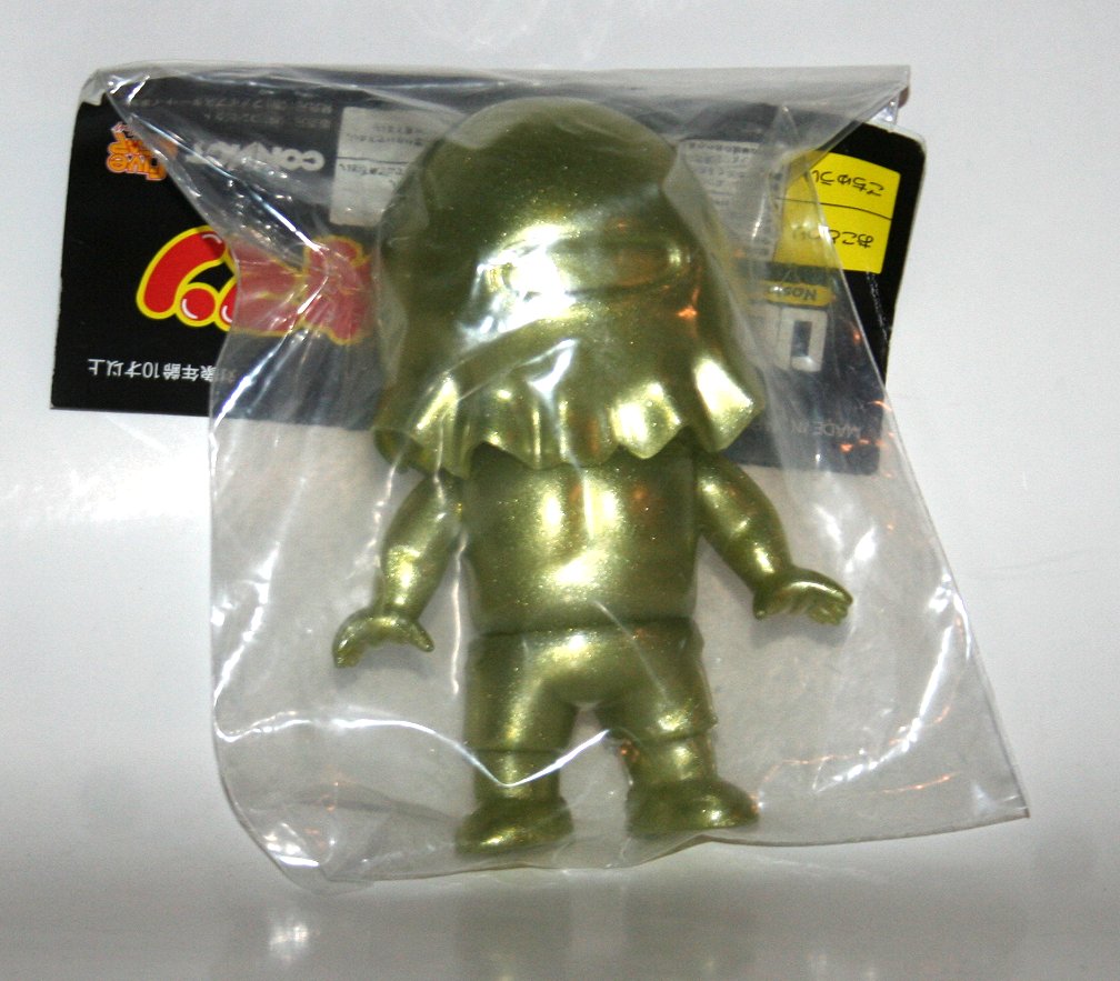 Five Star Toys x Convict Uber Gold Lame Childhood Warsman