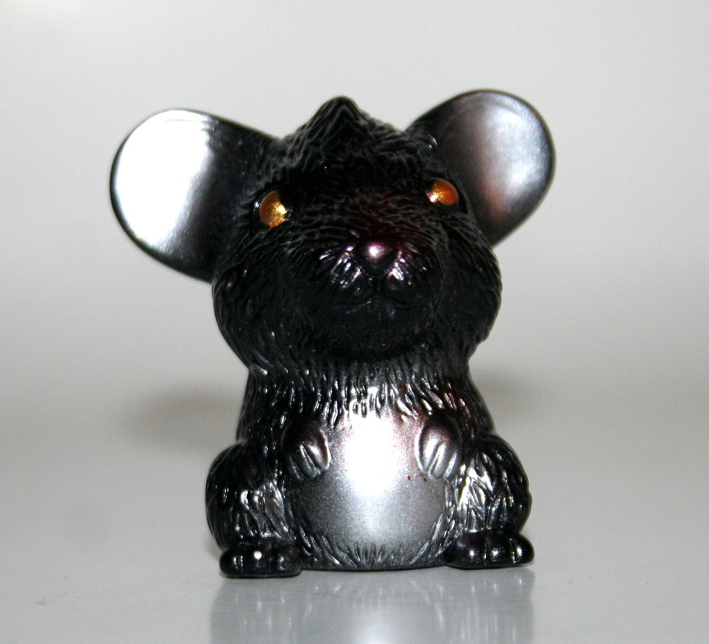 Gravy Toys Silver on Black Oscar the Mouse