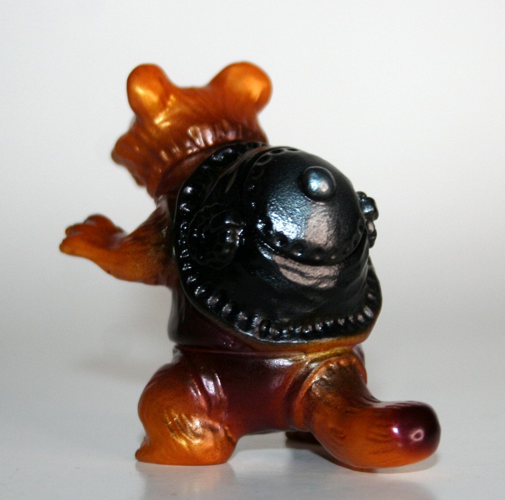 Undead Toys Gold and Black Mini Bunbuku Chagama