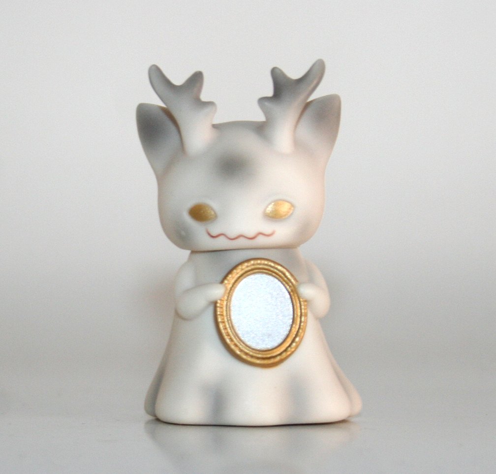 Medicom x Kaori Hinata VAG Series 20 Grey Ghost Morris