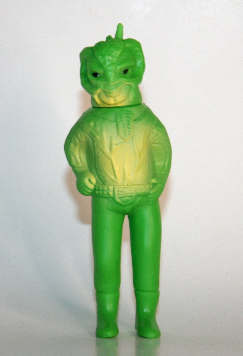 Unifive Mini Green Kamen Rider Saracenian