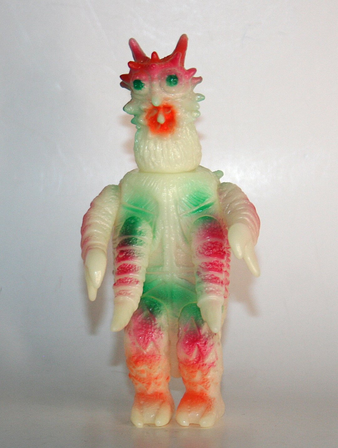 Sofubi no Pepo Glow in Dark Dokuabu Alien