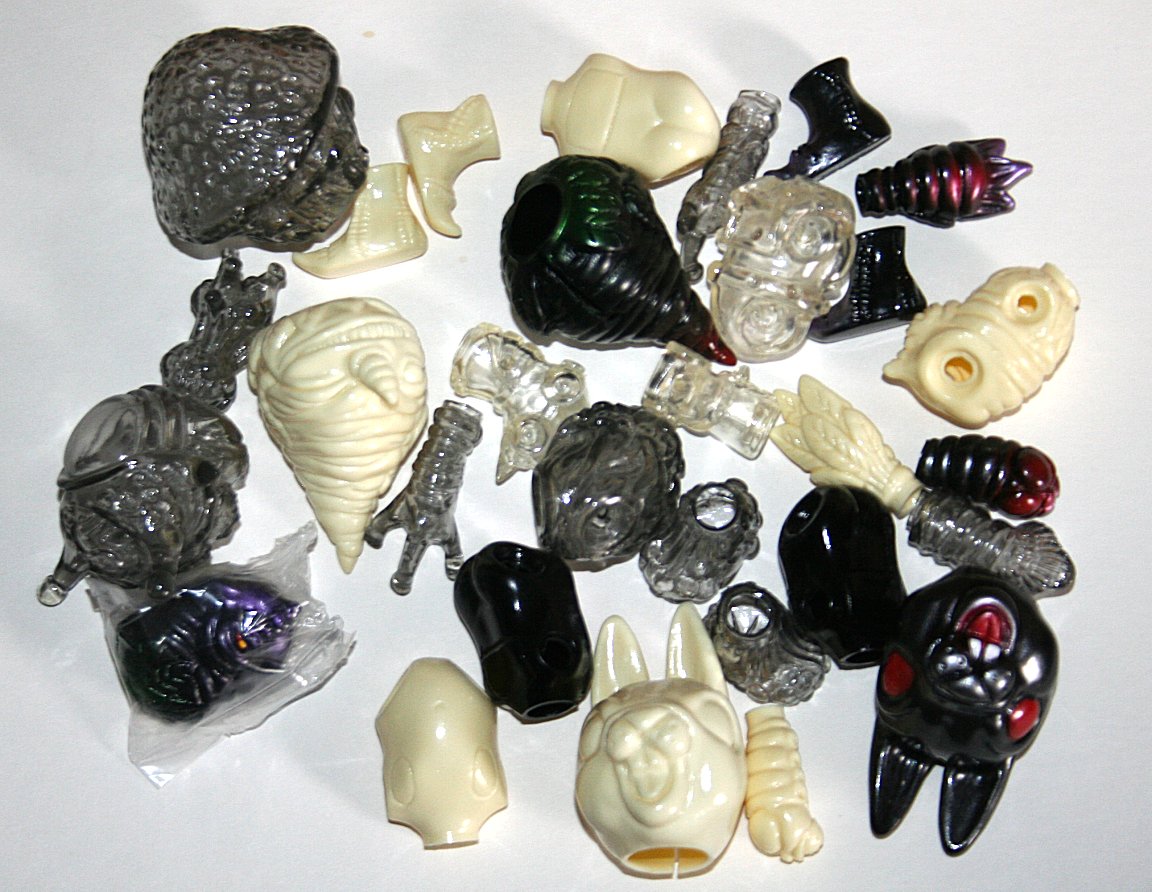 Paul Kaiju Smoke x Vanilla x Black Usagi Mr Ree Parts