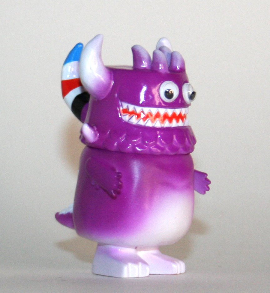 Medicom x T9G VAG Box 2 Purple Rangeas