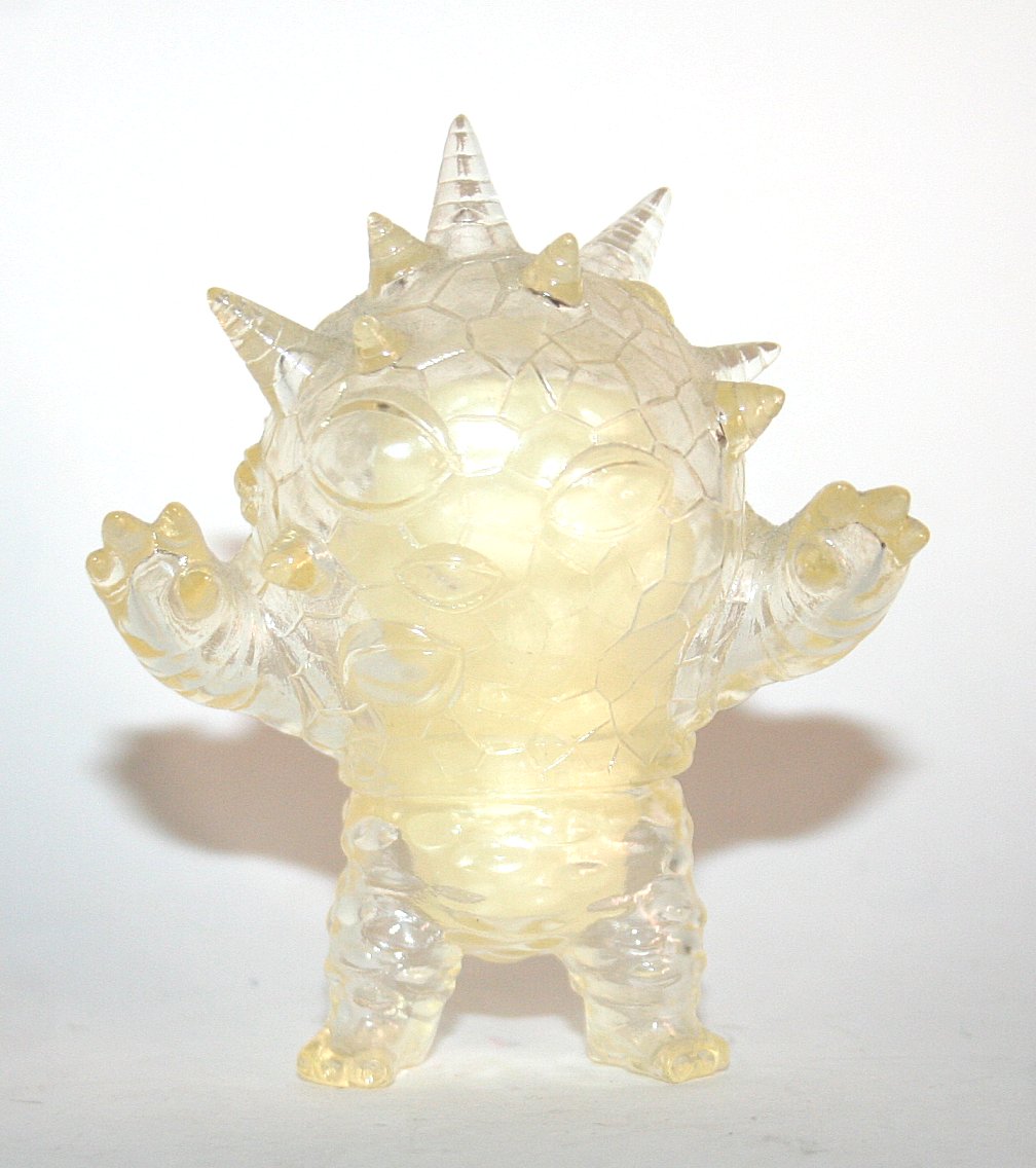 Max Toy Co Clear x Glow Guts Mini Eyezon