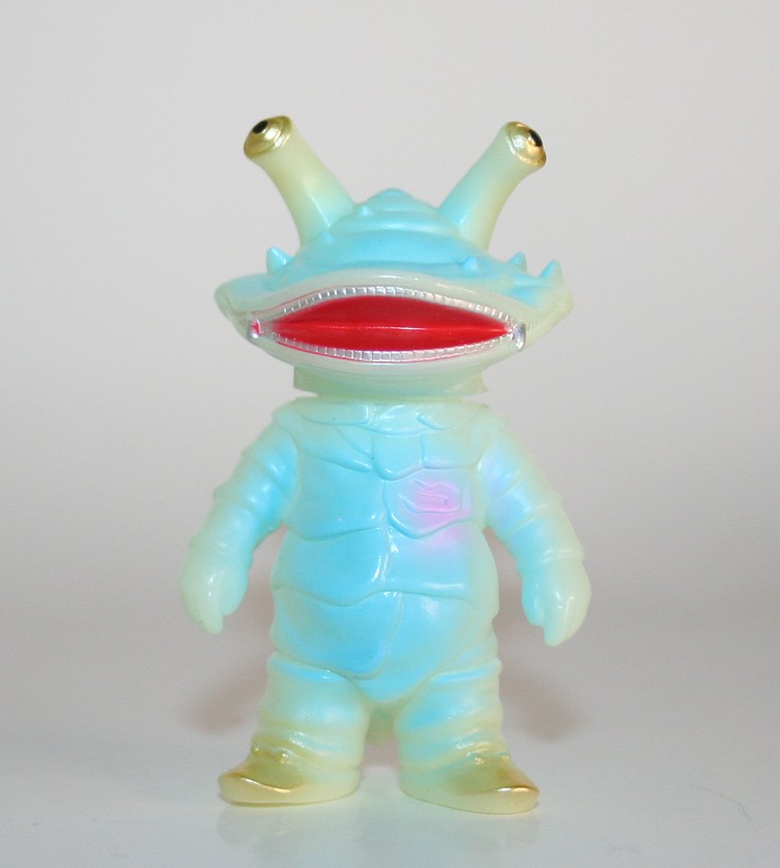 Bullmark Glow x Blue Mini Kanegon